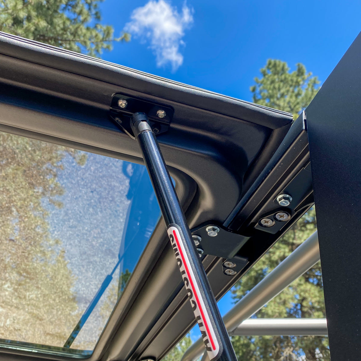 Toyota FJ40 Land Cruiser Rear Hatch EZ Lift Struts – AVR Customs